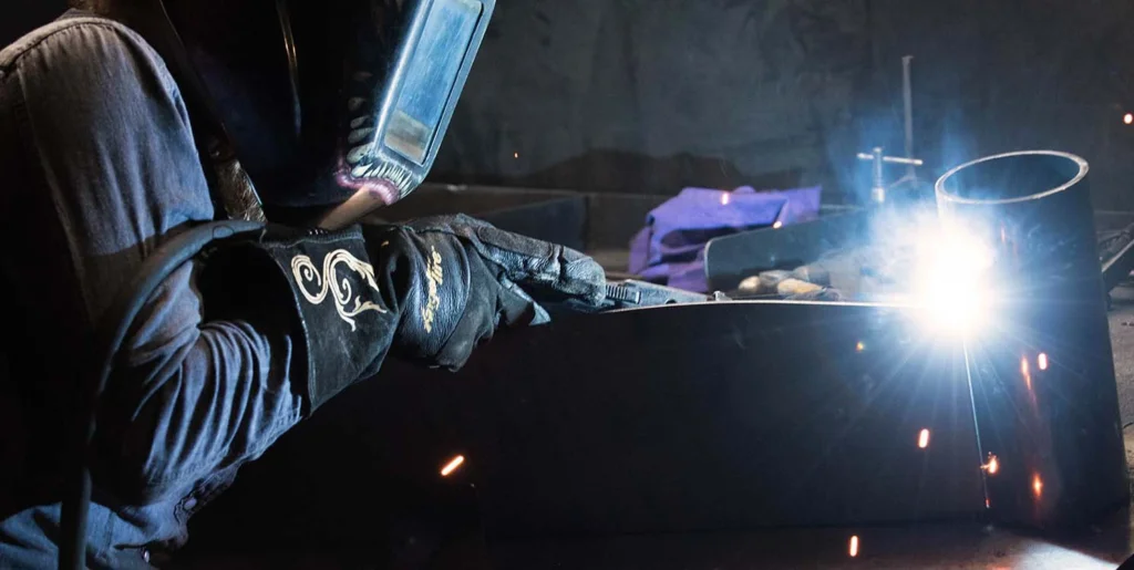 Manufacturer vs. Local Shops: What Homeowners Should Consider